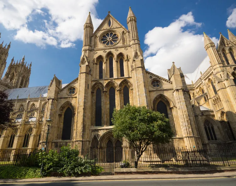 Book Trains to Beverley | Book Cheap Train Tickets | Hull Trains