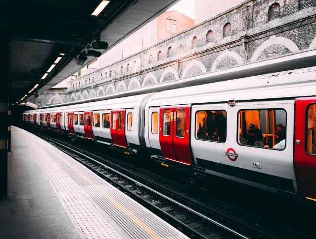 25 Facts About The London Underground | Blog | Hull Trains